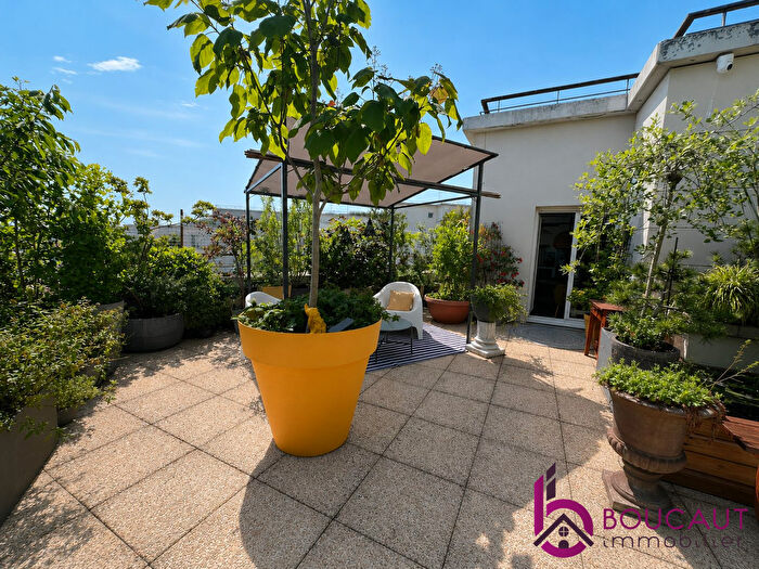 Le Plessis-Robinson, Centre commercial : Appartement 4 pièces à vendre