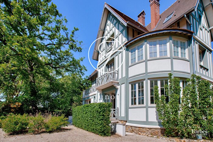 Le Vésinet, Coeur de Ville - Maison 10 pièces à vendre