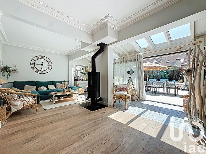 Maison à vendre - Morangis - 6 pièces - 4 chambres