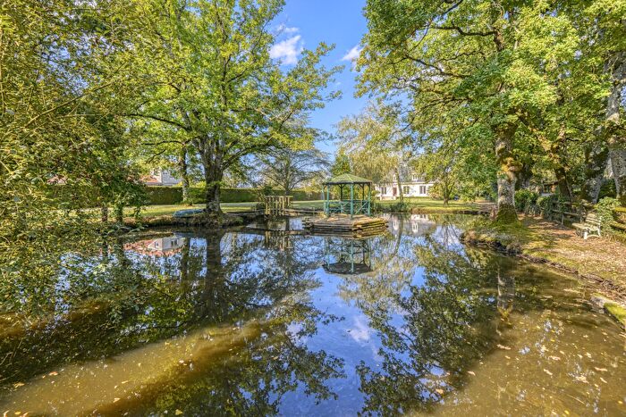 Maison à vendre - Les Sorinières - 7 pièces - 4 chambres