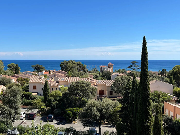 Appartement à vendre - Fréjus, Saint-Aygulf - 3 pièces - 2 chambres