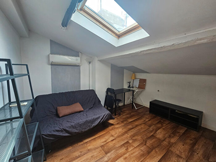 Appartement 2 pièces à Bordeaux, Ornano, à louer