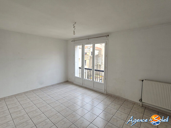 Appartement à louer - Narbonne, Egassieral - 3 pièces - 2 chambres
