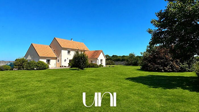 Sainte-Honorine-des-Pertes : Maison 5 pièces à vendre