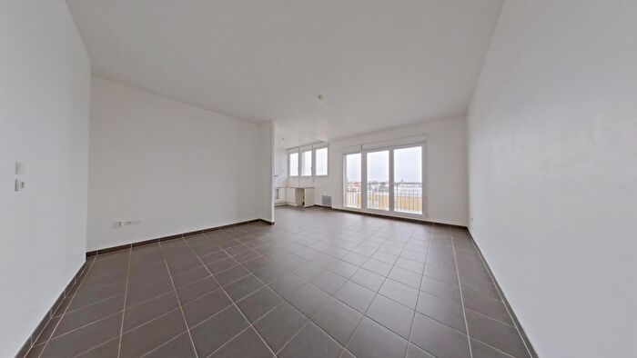 Appartement à louer - Tours, Lakanal, Strasbourg - 5 pièces - 4 chambres