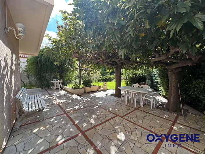 Maison à vendre - Perpignan - 6 pièces - 5 chambres