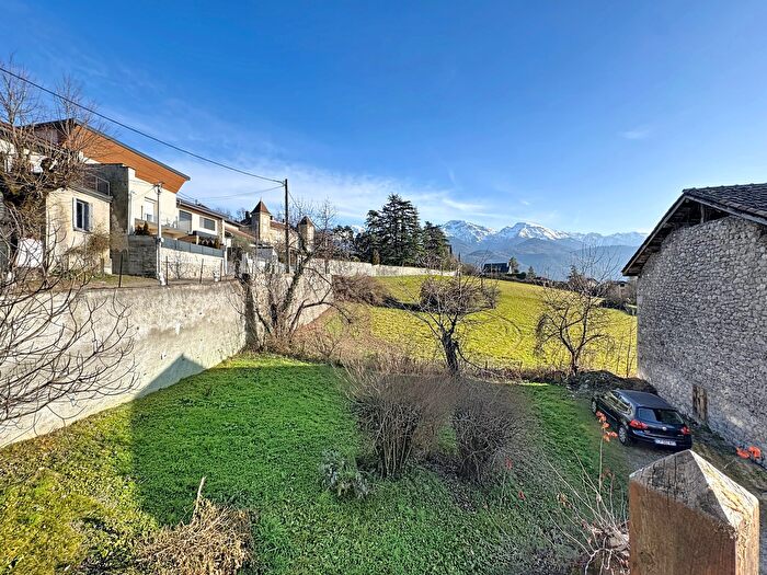 Maison à vendre - Saint-Nazaire-les-Eymes - 5 pièces - 3 chambres