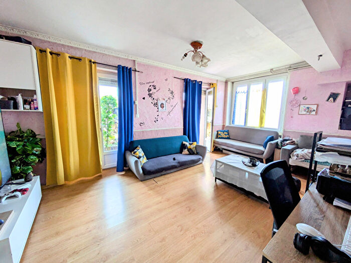 Sury-le-Comtal : Maison 5 pièces à vendre
