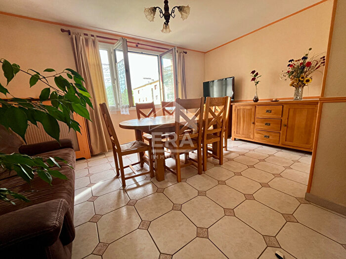 Les Clayes-sous-Bois, Nord - Appartement 3 pièces à vendre