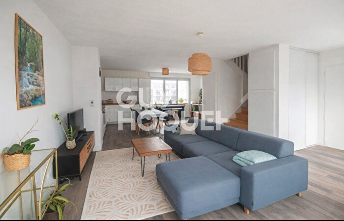 Appartement à louer - Bègles, Mairie, Bourg - 4 pièces - 3 chambres