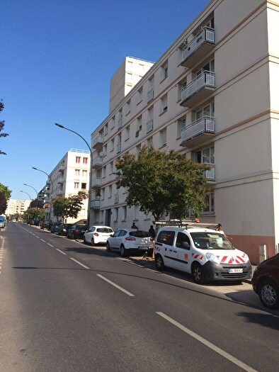 Appartement à louer - Bas Longchamps, Bagneux - 1 pièce