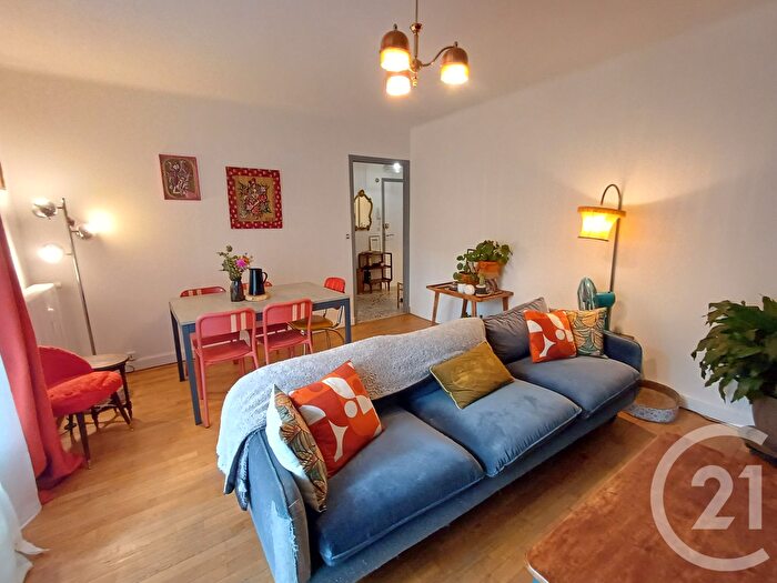 Appartement à vendre - Rodez, Centre historique, Vieux-Rodez - 3 pièces - 2 chambres