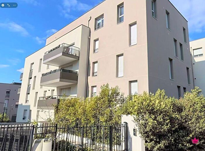 Appartement à louer - Saint-Fons - 1 pièce