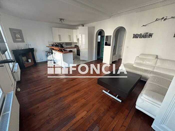 Appartement à louer - Chemins des Vignes, Issy-les-Moulineaux - 2 pièces - 1 chambre