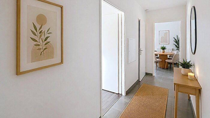 Appartement 2 pièces à Ozoir-la-Ferrière, Vieux village, Armainvilliers, Notre Dame, à vendre