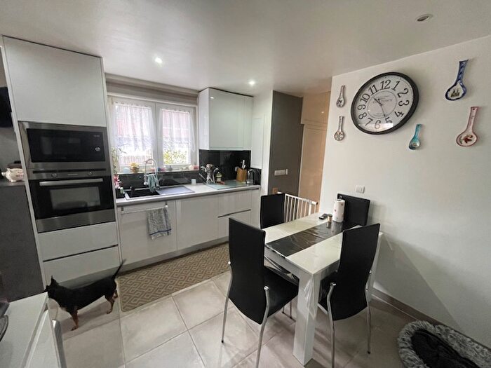 Joudreville : Maison 5 pièces à vendre