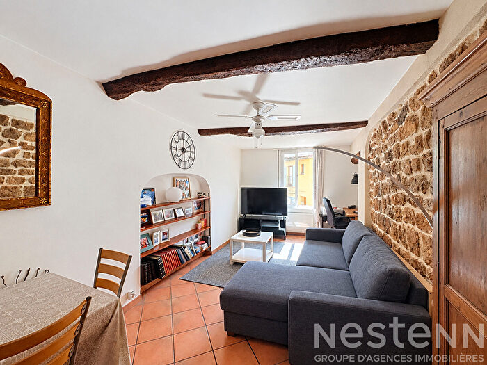 Maison 4 pièces à Saint-Maximin-la-Sainte-Baume, Centre-ville, à vendre