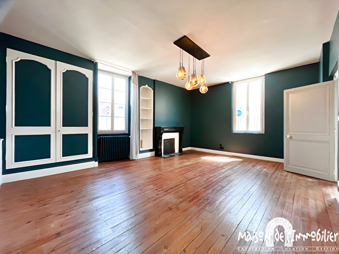 Maison à vendre - Cognac, Champ de Foire - 6 pièces - 4 chambres