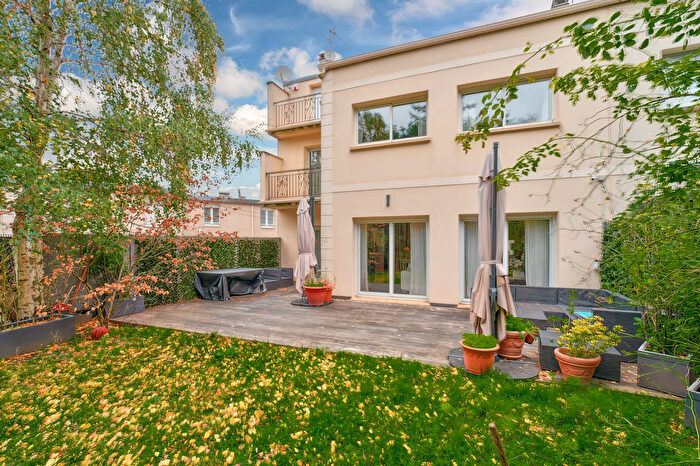 Maison 8 pièces à vendre à Clamart, Galvents, Corby