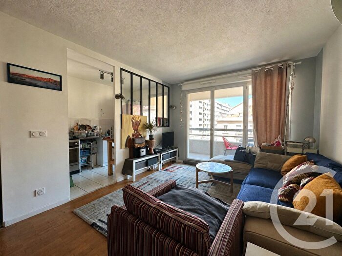 Villeurbanne, République, Tolstoi - Appartement 2 pièces à vendre