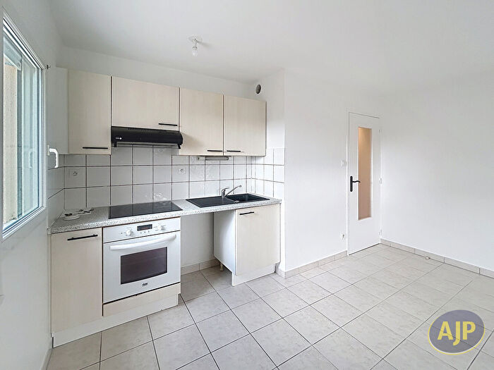 Appartement à vendre - Saint-Nazaire, Saint-Marc - 3 pièces - 2 chambres