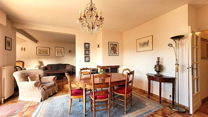 Maison à vendre - Saint-Pryvé-Saint-Mesmin - 4 pièces - 3 chambres