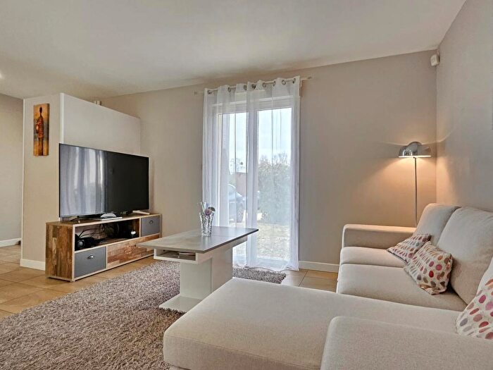 Maison à vendre - Bourges, Aéroport, Vauvert, Pierrelay, Pissevieille - 6 pièces - 5 chambres