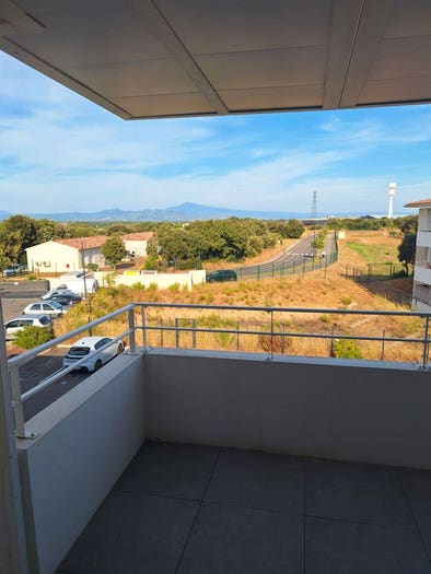Orange : Appartement 2 pièces à louer