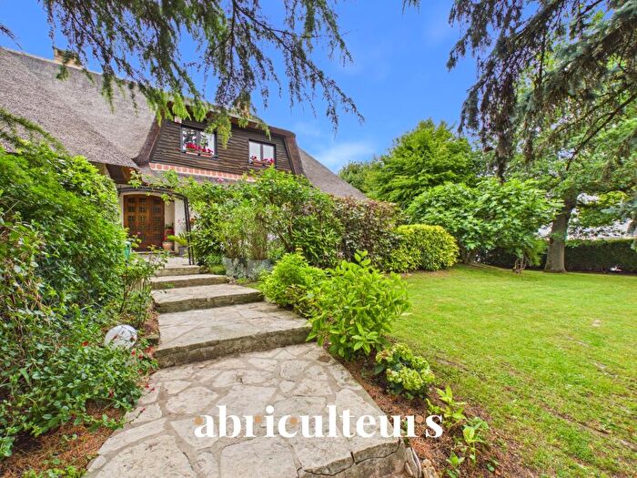 Maison 11 pièces à vendre à Yerres, Taillis, Garenne