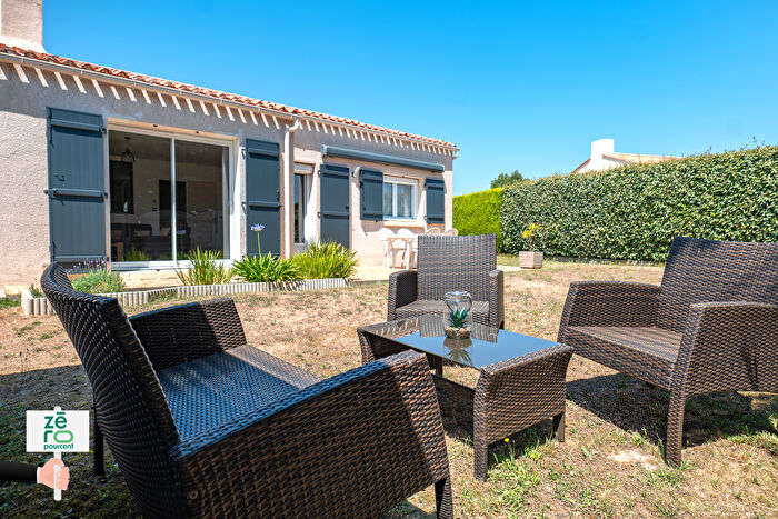 Maison 4 pièces à vendre à Brem-sur-Mer