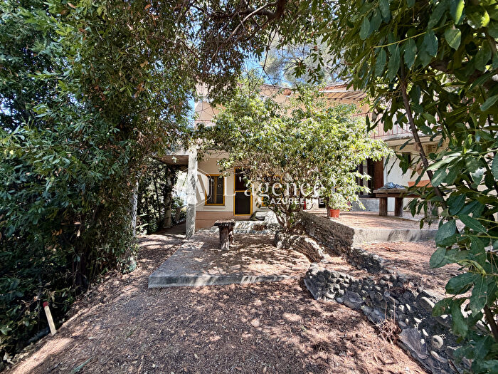Maison 4 pièces à vendre à Cagnes-sur-Mer, Pain de Sucre, Caucours