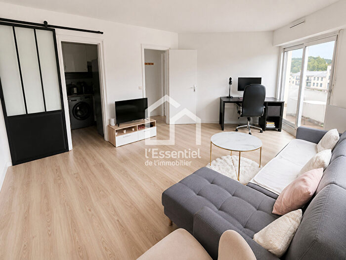 Verneuil-sur-Seine, Centre-ville, Gare - Appartement 2 pièces à louer