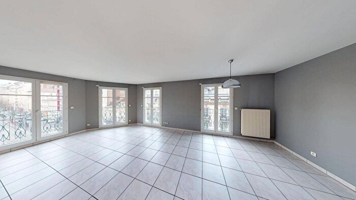 Appartement à louer - Bizillon-Centre Deux, Saint-Étienne - 3 pièces - 2 chambres