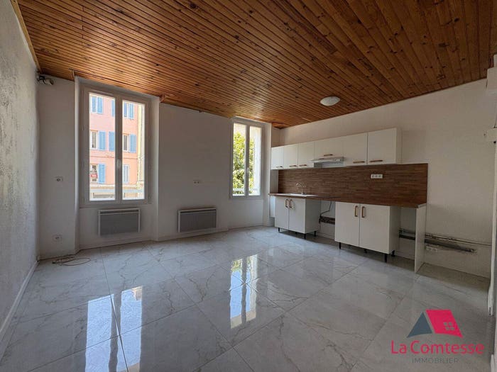 Appartement 1 pièce à louer à Centre Ville, Aubagne