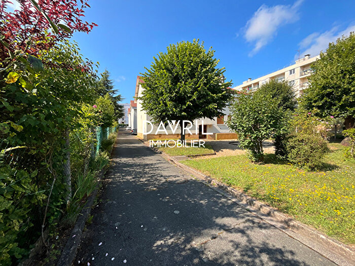 Appartement à vendre - Poissy, Abbaye - 4 pièces - 2 chambres