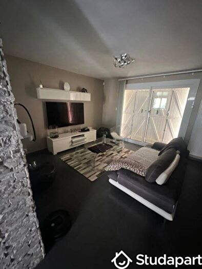 Appartement à louer - Activités, Orléans - 1 pièce - 2 chambres