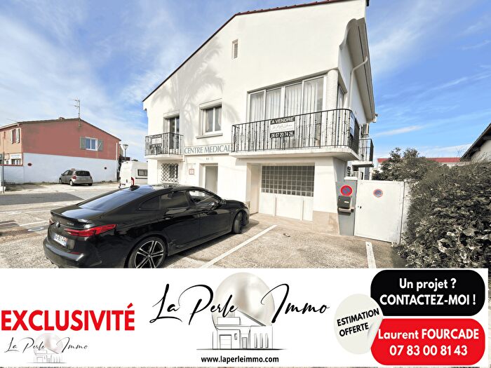Maison à vendre - Saint-Cyprien - 7 pièces - 3 chambres