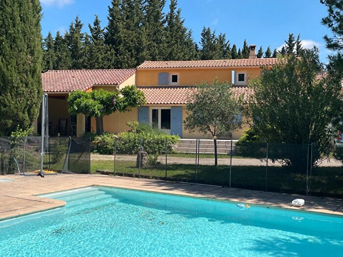 Maisons à vendre et appartements à louer - 1