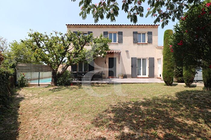 Maison à vendre - Saint-Rémy-de-Provence - 4 pièces - 3 chambres