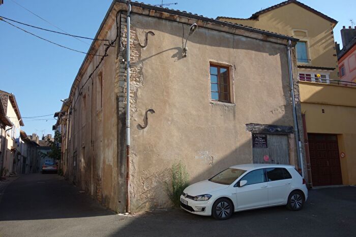 Maison à vendre - Tournus - 6 pièces - 5 chambres
