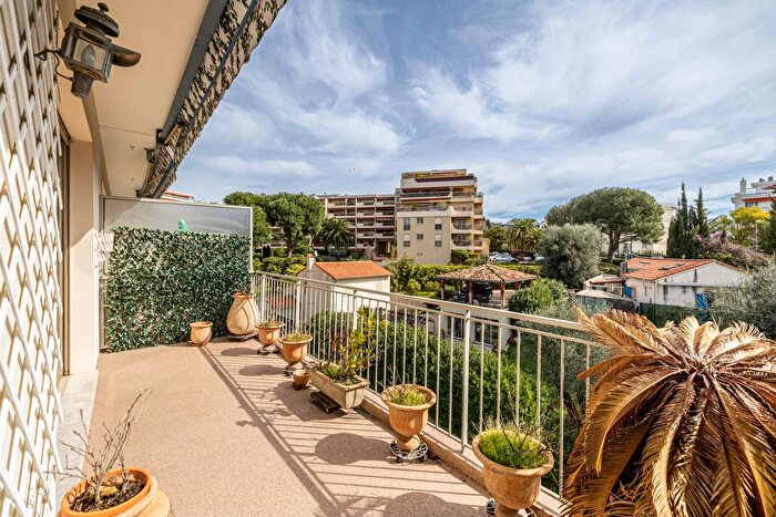 Appartement à vendre - Nice, Fabron - 3 pièces - 2 chambres