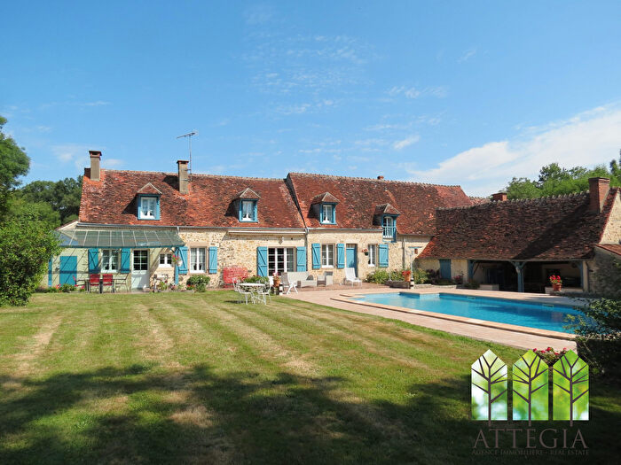 Maison à vendre - Saint-Denis-de-Jouhet - 14 pièces - 5 chambres