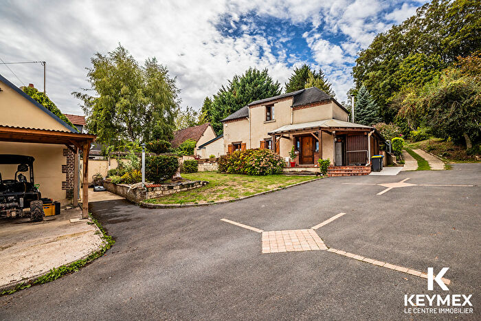 Maison 5 pièces à Sainte-Geneviève, à vendre