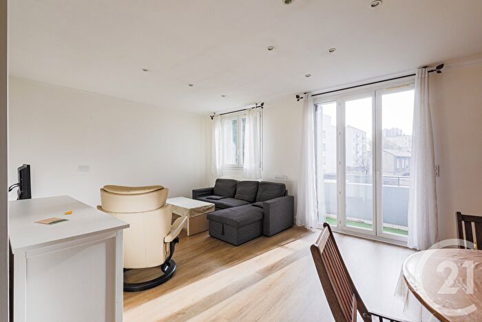 Appartement à vendre - Grenoble, Eaux-Claires, Mistral - 3 pièces - 2 chambres