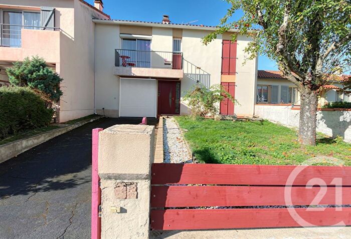 Maison à vendre - La Roche-sur-Yon, Pyramides, Jean-Yole - 6 pièces - 4 chambres