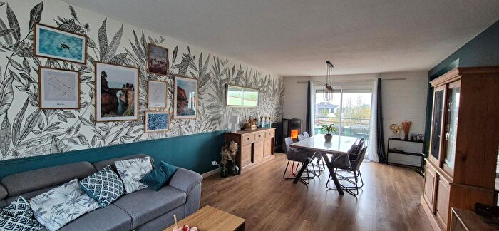 Maison à vendre - Moreuil - 4 pièces - 3 chambres