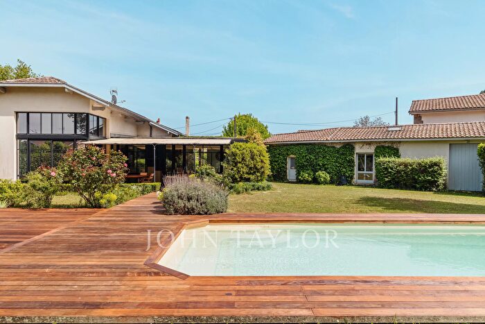Maison à vendre - Gradignan, Ornon, Chartrèze, Beausoleil - 8 pièces - 5 chambres