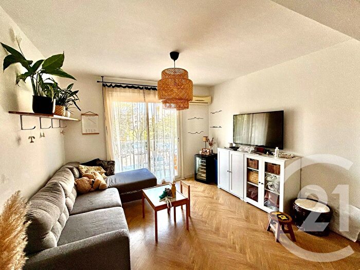 Appartement 4 pièces à Marseille 10ème, Saint-Tronc, à vendre