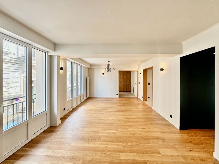 Appartement à vendre - Vannes, Centre-ville, Le Port - 4 pièces - 3 chambres