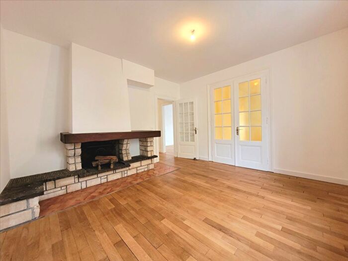 Appartement à louer - Colmar, Centre-ville - 5 pièces - 3 chambres